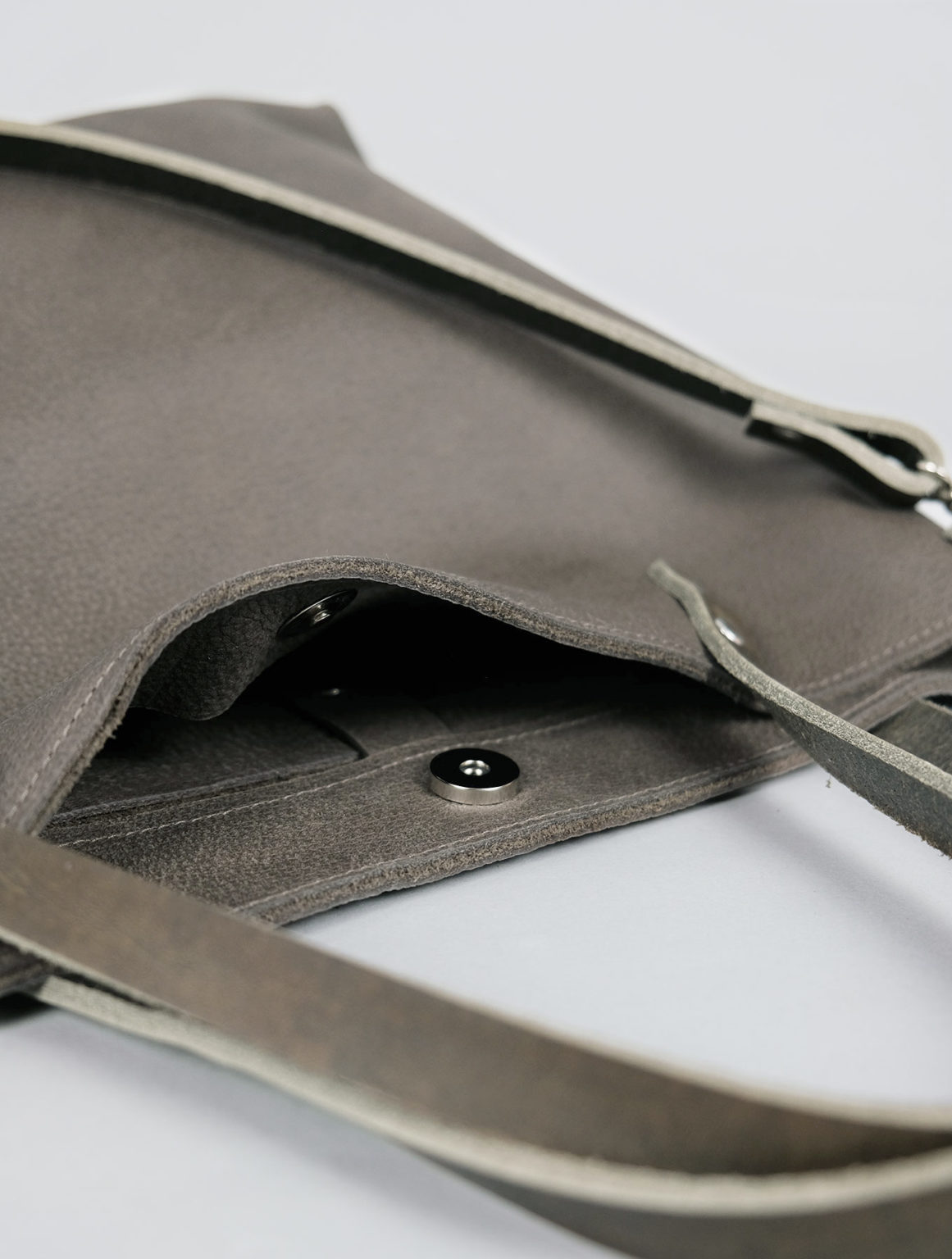 BAGS – Minuk