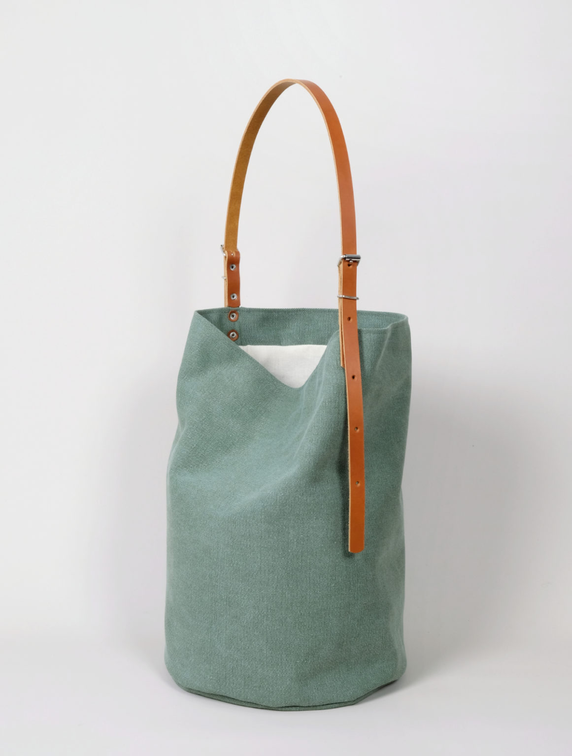 BAGS Archive - Minuk